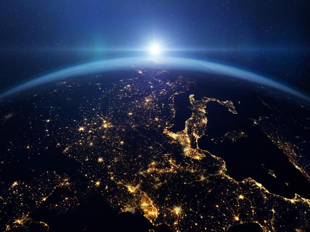 9 Things That Make Earth the Perfect Place for Life | Discovery