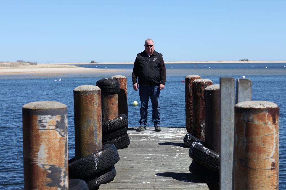 Behind the Scenes: Great White Intersection | Discovery