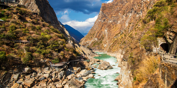 This Little-Known Hiking Path Explores One of the World's Deepest ...