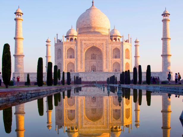 Ever Wondered Who Built India’s Most Iconic Structure? It’s a Romantic ...
