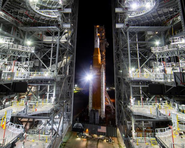 NASA's Artemis I Delayed | Discovery