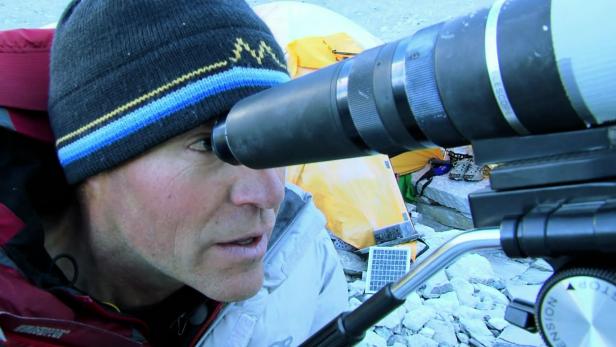 First Summit | Everest: Beyond the Limit | Discovery