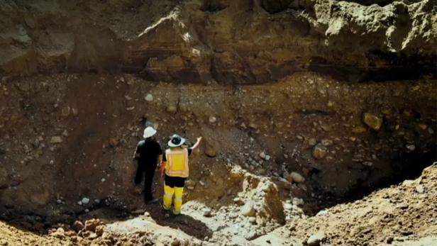 Gold Vault Gamble | Gold Rush: Dave Turin's Lost Mine | Discovery