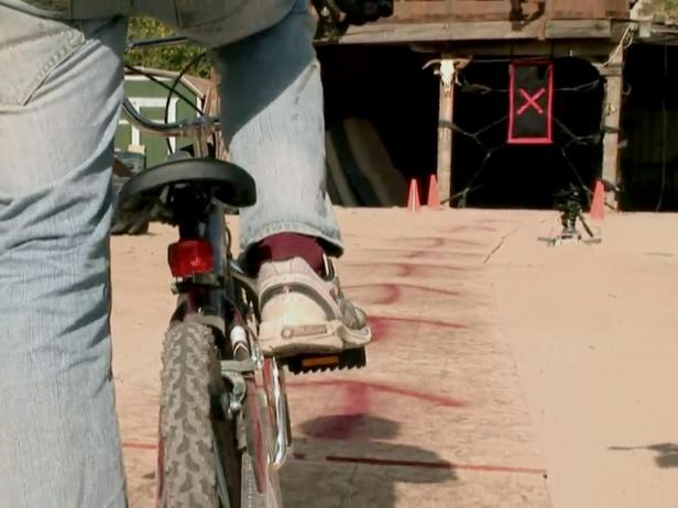 BMX Bounce | One Way Out | Discovery